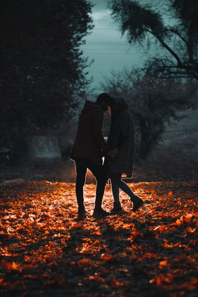 How Do Men Fall in Love: The Psychology Behind Male Affection - Poke Match