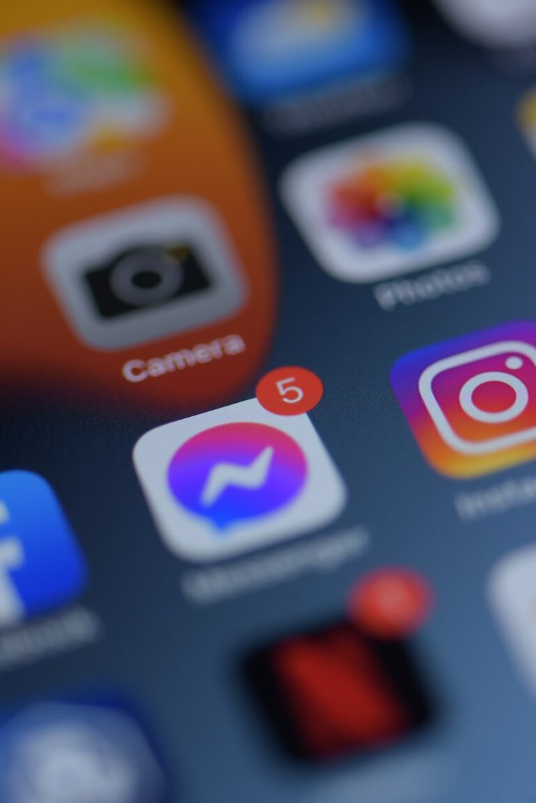 When someone sees your message but doesn't reply - Poke Match